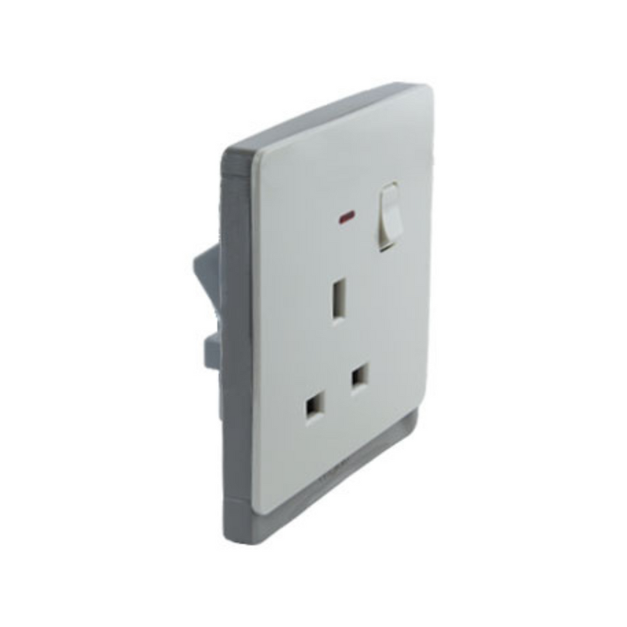 Ivory Single Socket 13Amps – Tronic Kenya